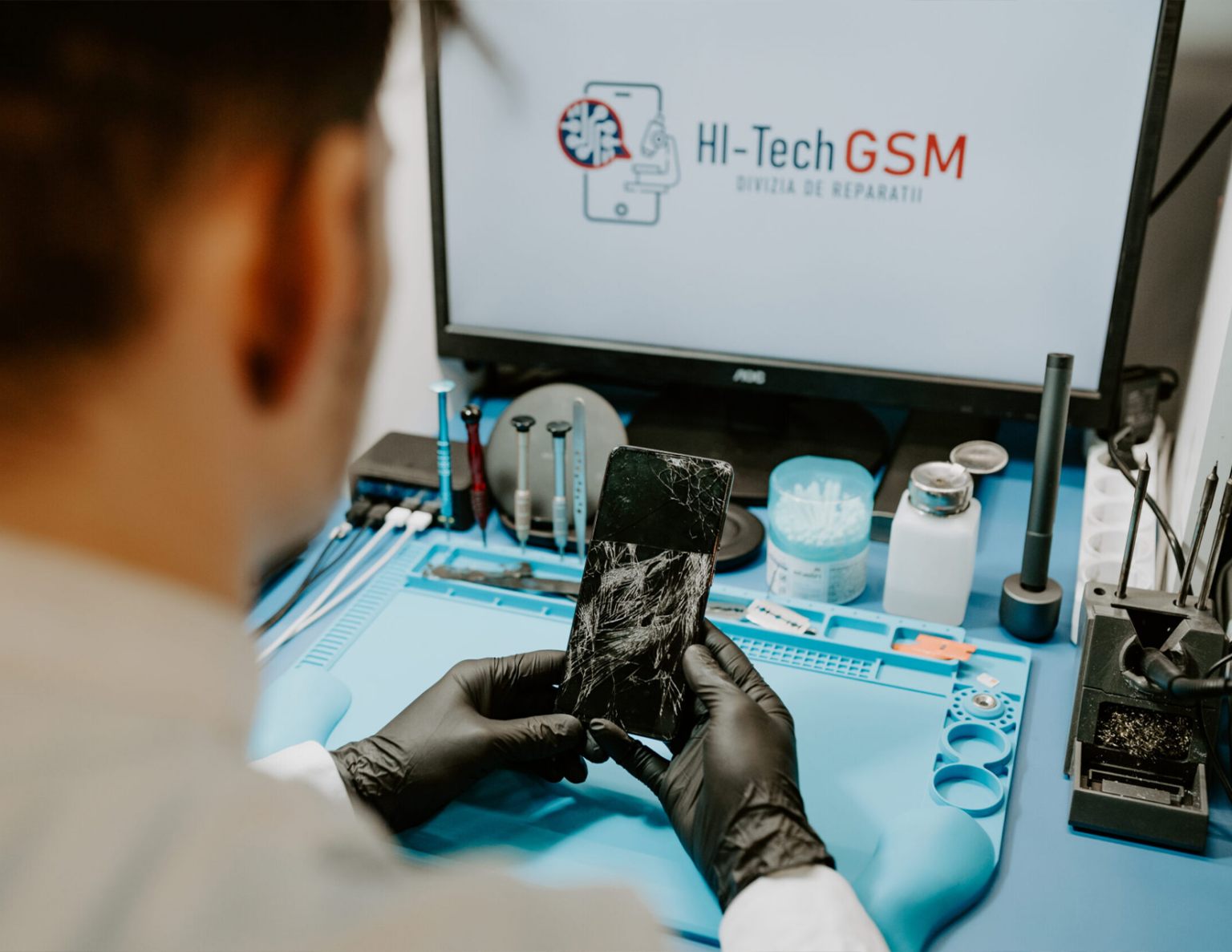 Reparatii telefoane, tablete, smartwatch, laptop, console- Service GSM Iasi - Hi Tech Gsm